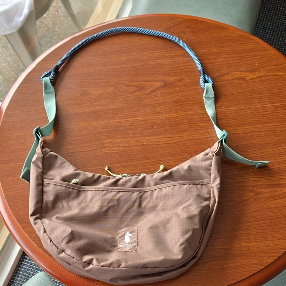 cotopaxi | Bags | Cotopaxi 8 Liter Crossbody Bag Nwt | Poshmark